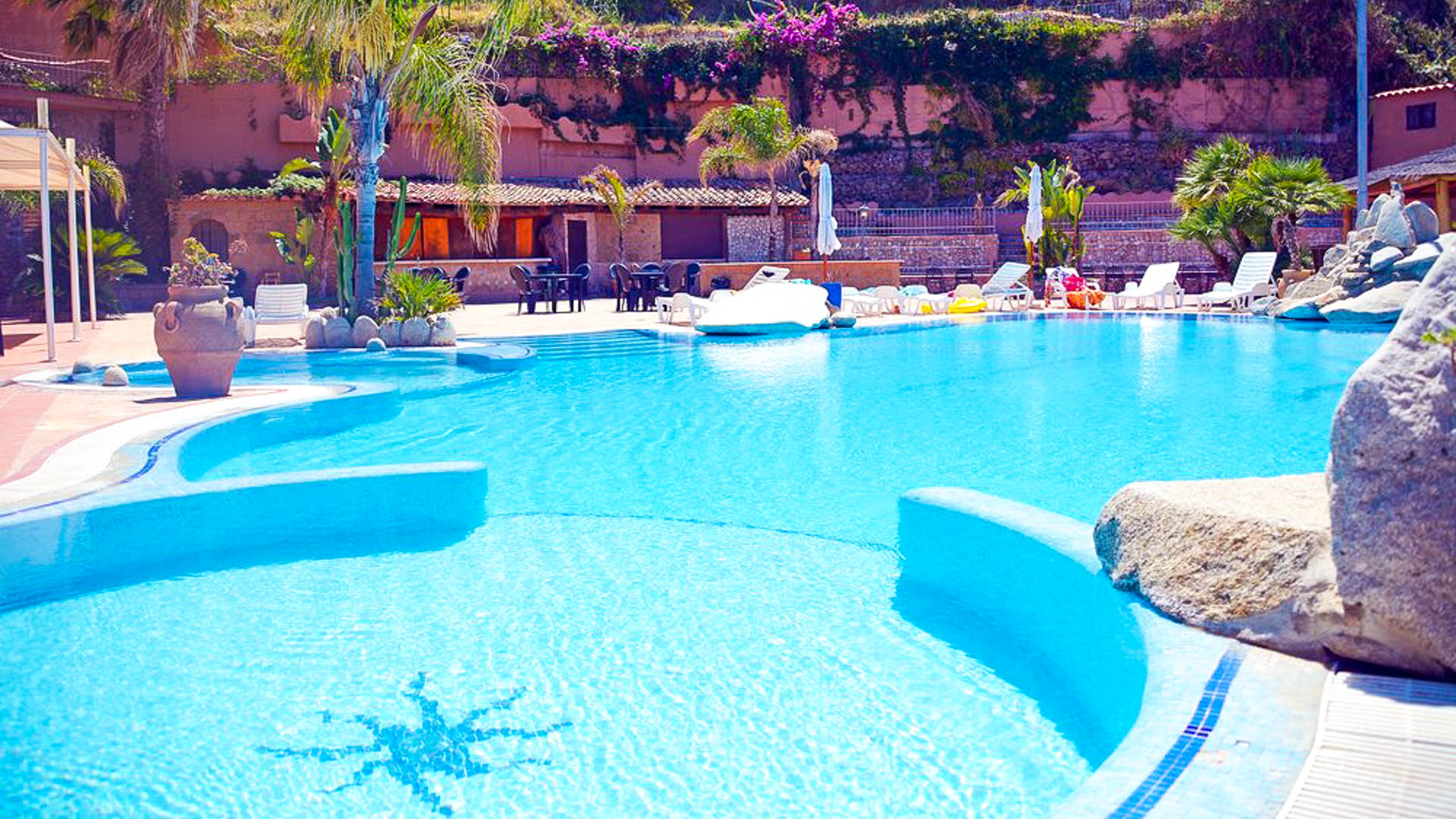 Futura Style Baia Tropea, Parghelia - Calabria