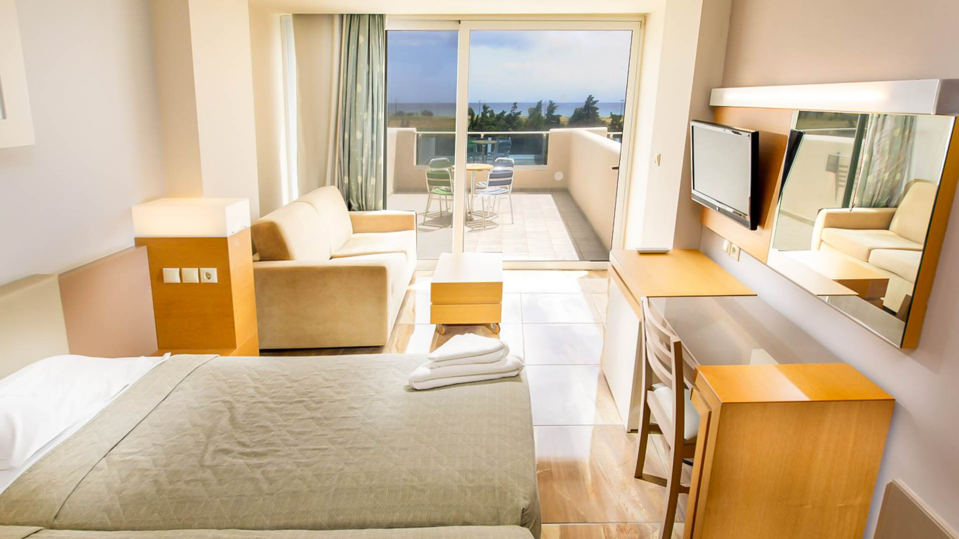 Sovereign Beach Hotel, Kardamaina, Kos - Grecia